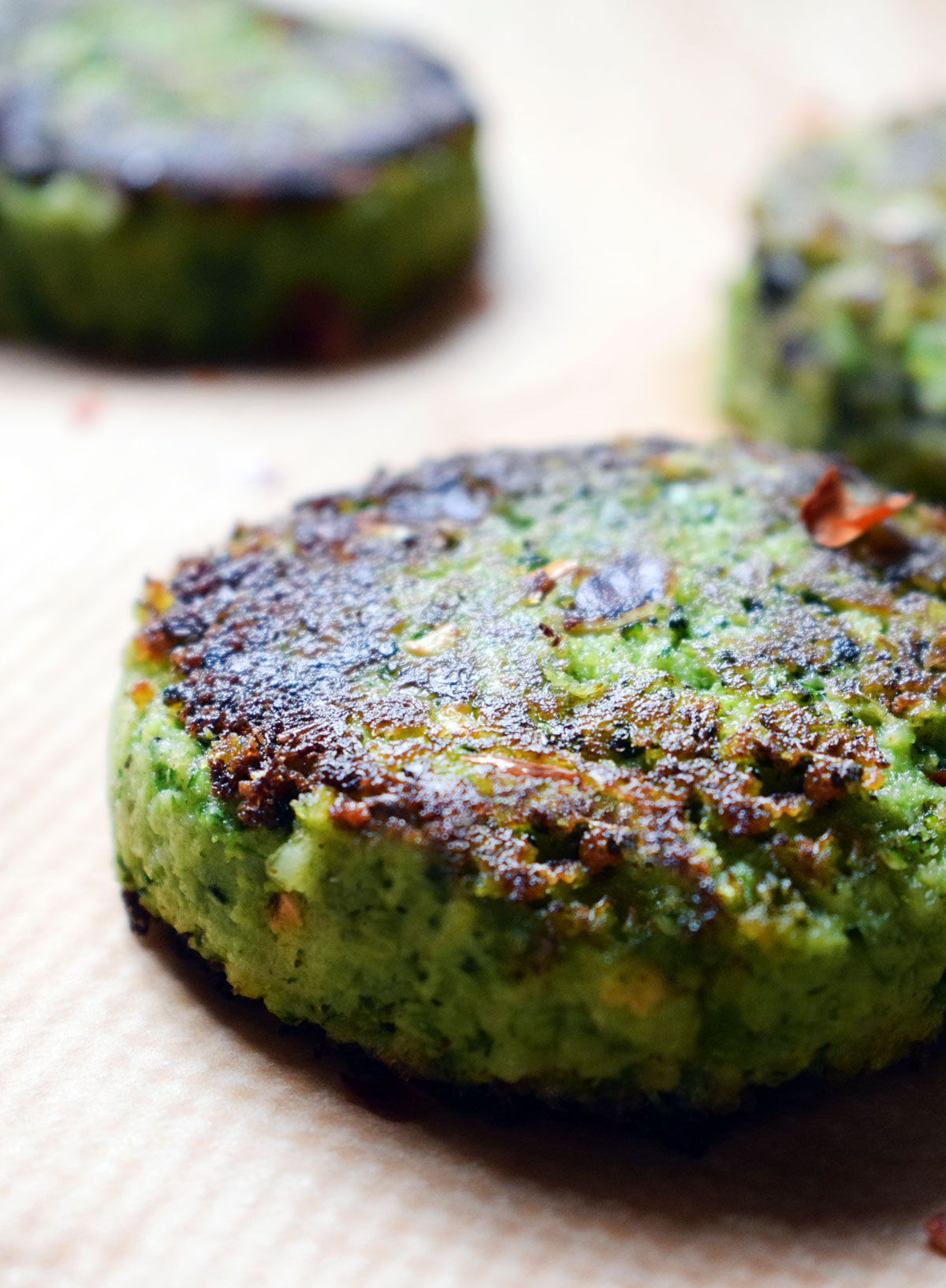 Vegan broccoli burger patties - Let's Eat Smart