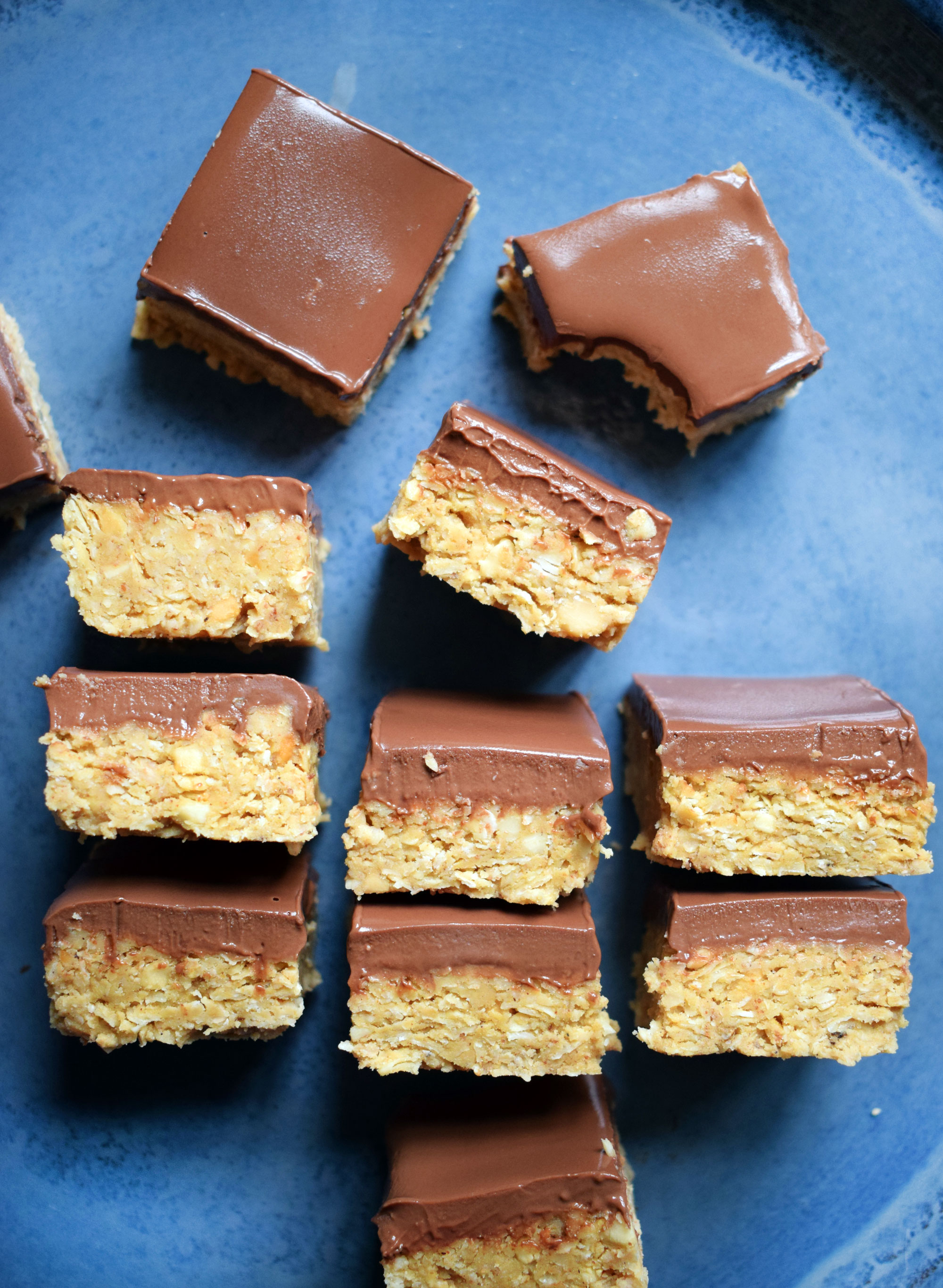 Vegan protein flapjacks - Let's Eat Smart