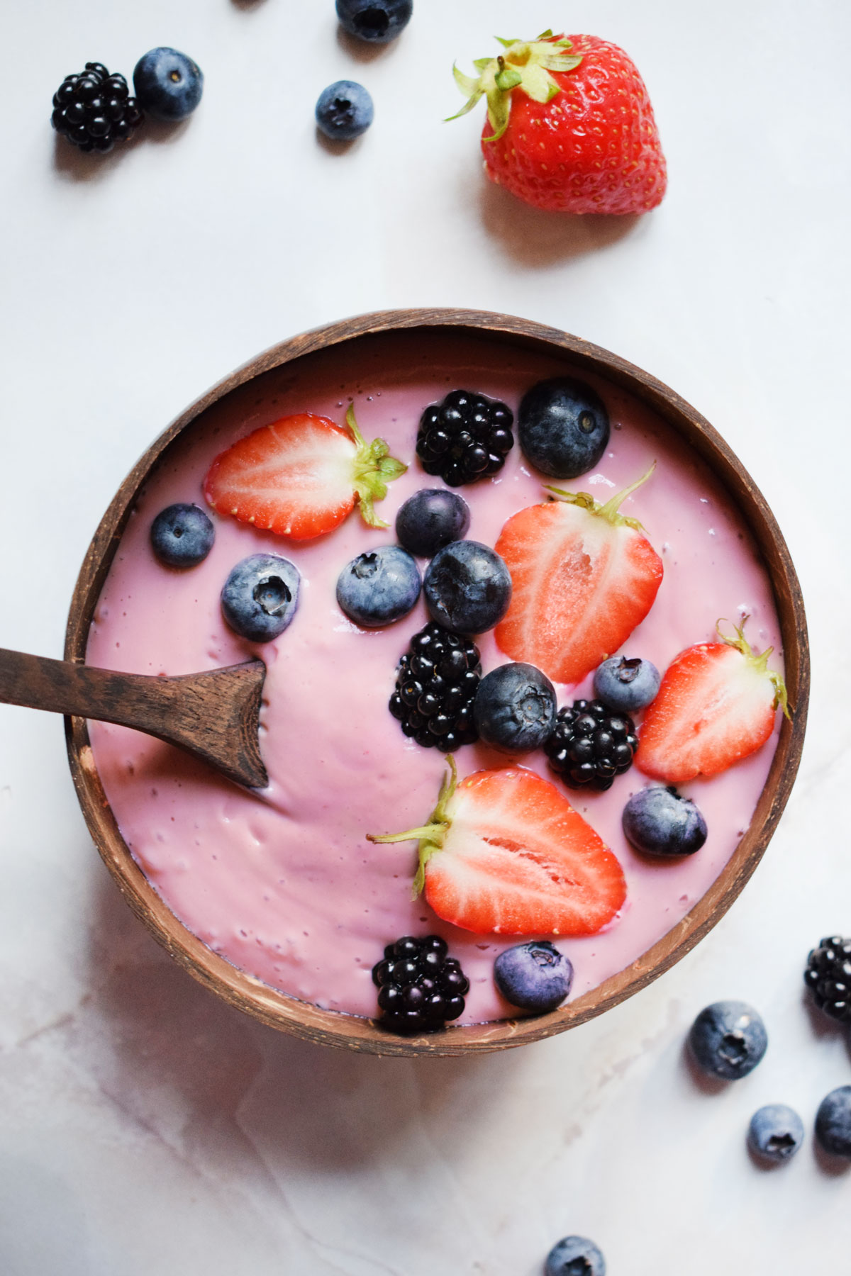 Pink Smoothie Bowl - Let's Eat Smart