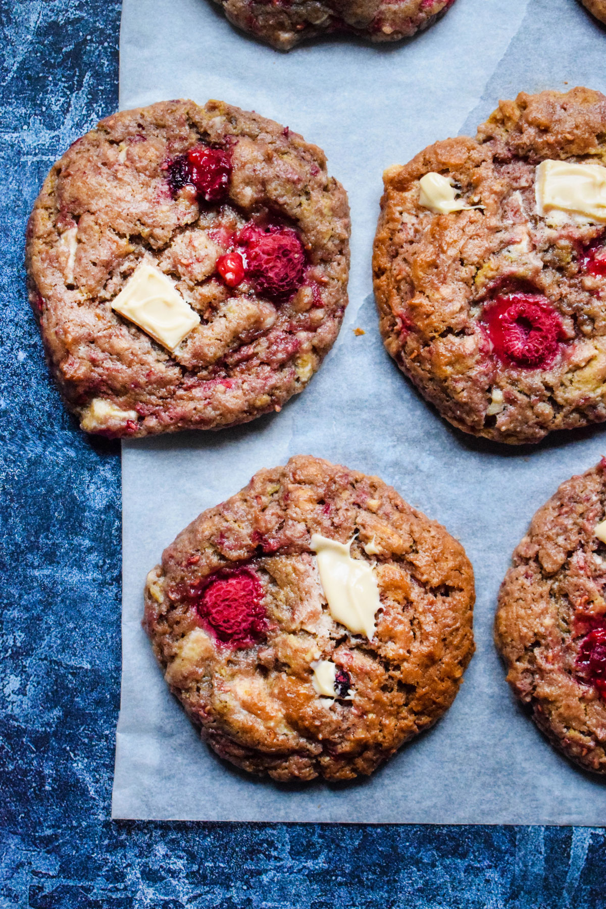 Vegan White Chocolate and Raspberry Cookies - Let's Eat Smart